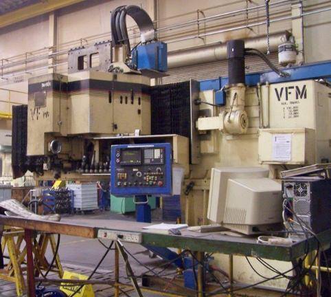 Monarch CNC Traveling Column Type Vertical Machining Center - Mills ...