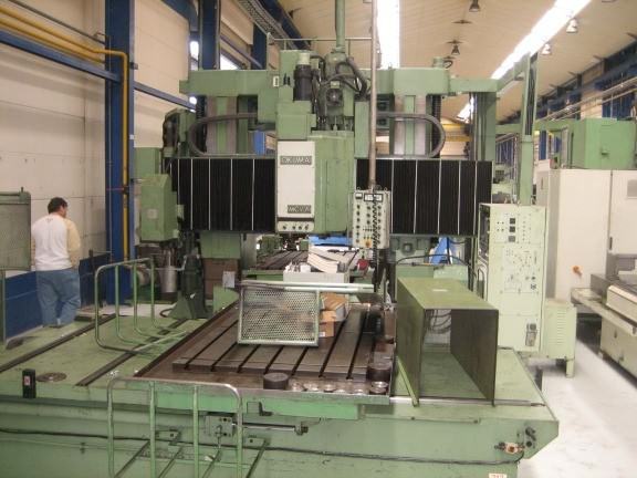 OKUMA MCV-A Double Column CNC Vertical Machining Center - Mills Bridge ...