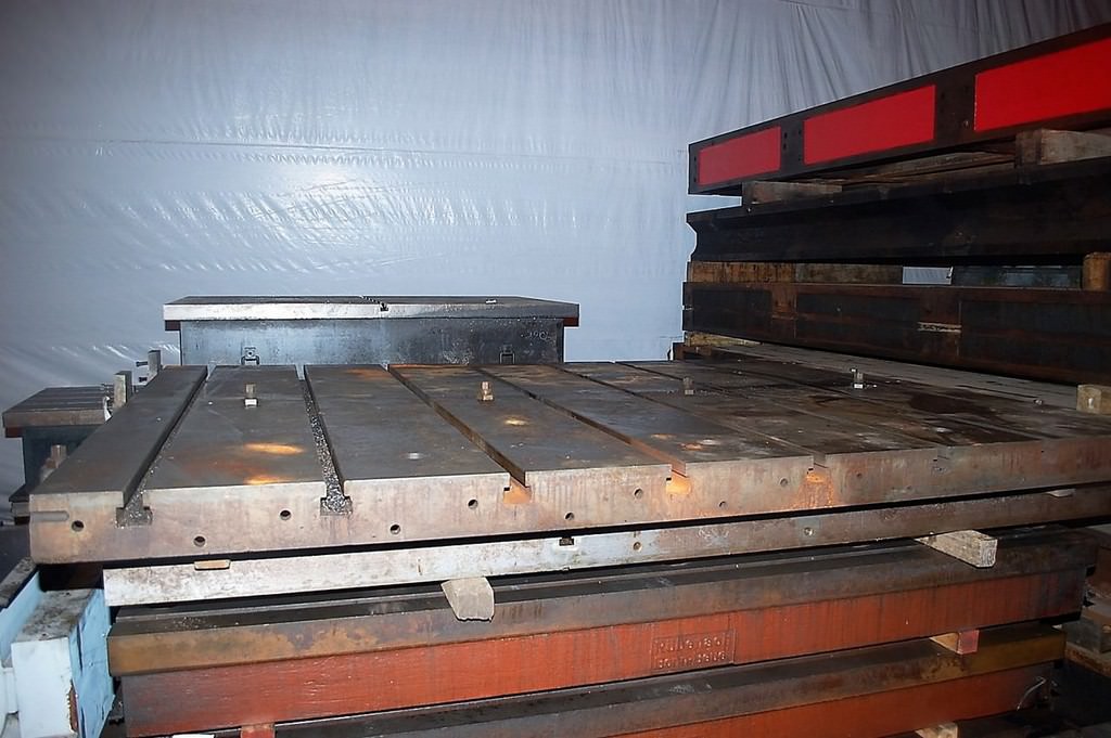 T-Slotted Set Up Table (1) 108" x 140" Steel - Floor Plates & Work ...