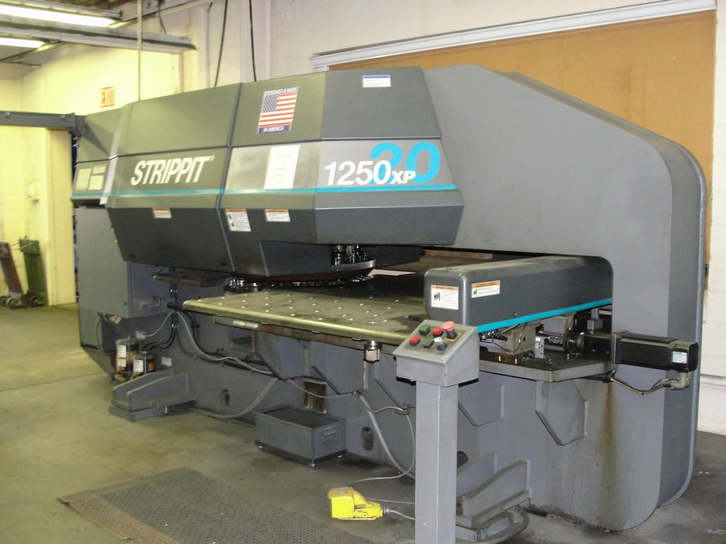Strippit FC 1250XP/20 23 Ton CNC Turret Punch Press - Punches Turret ...