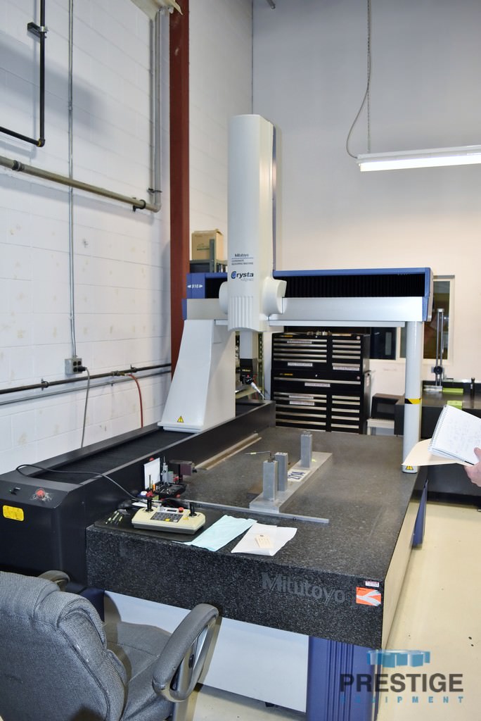Used MITUTOYO Crysta Apex CRT-A916 Coordinate Measuring Machine ...