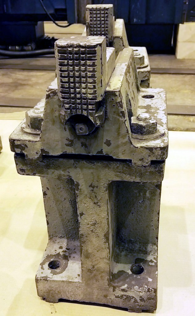 Used Chuck Jaws (4) 254 MM x 222 MM x 165 MM | Prestige Equipment