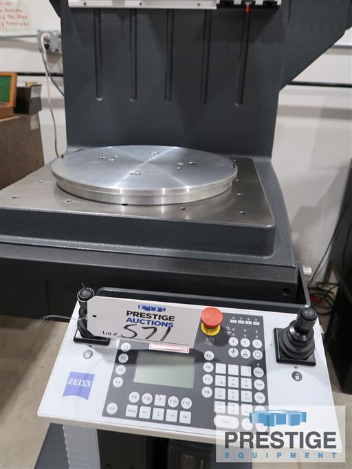 Zeiss Duramax 5/5/5 CMM - Coordinate Measuring Machines Ref# 32920 - (m ...